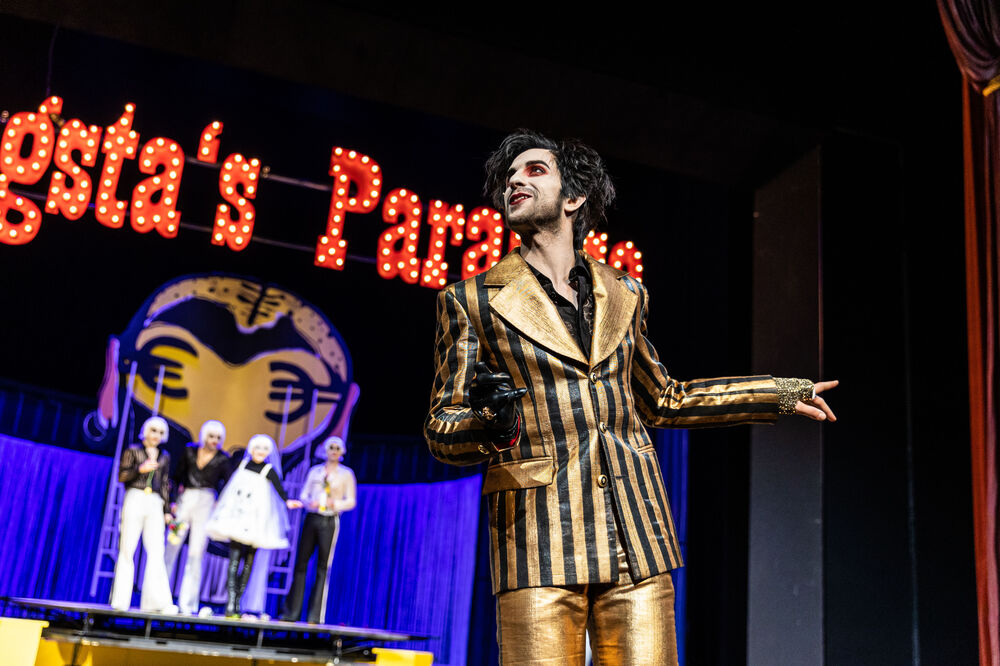 Meininger Staatstheater – Die Dreigroschenoper Meininger Staatstheater – Die Dreigroschenoper
